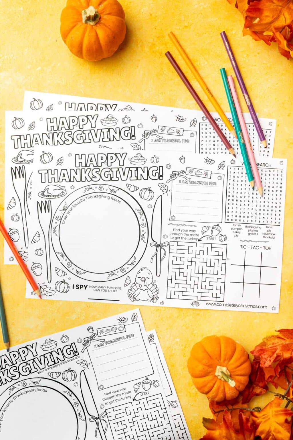 Free Thanksgiving Activity Placemat for Kids Printable - Completely ...